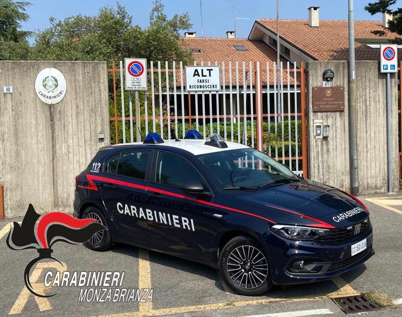 Litiga con la compagna e poi si scaglia contro i carabinieri - Monza in Diretta